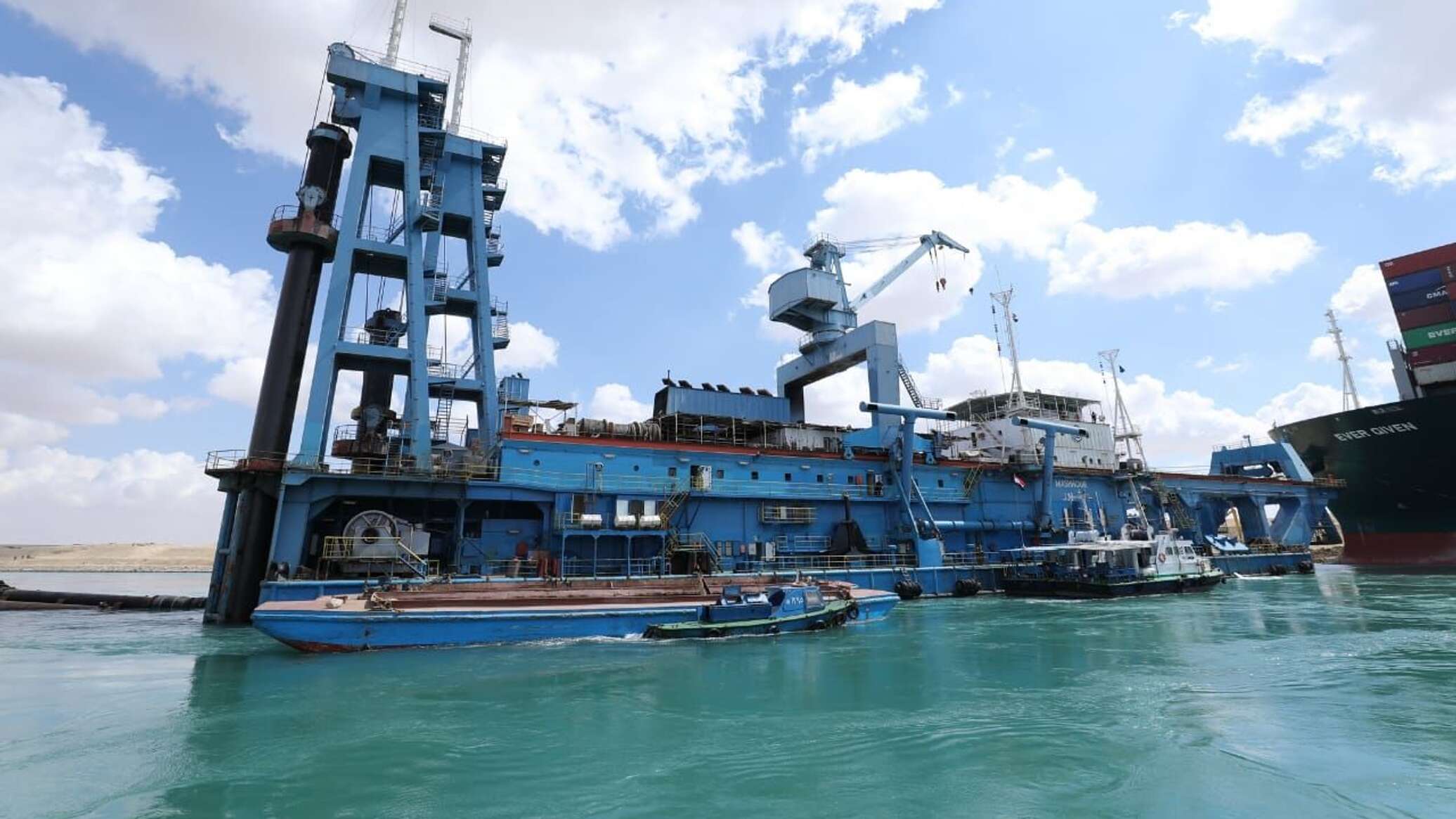 قناة السويس ترفع الرسوم على ناقلات النفط إلى 25% بعدما حققت أعلى إيراد ...