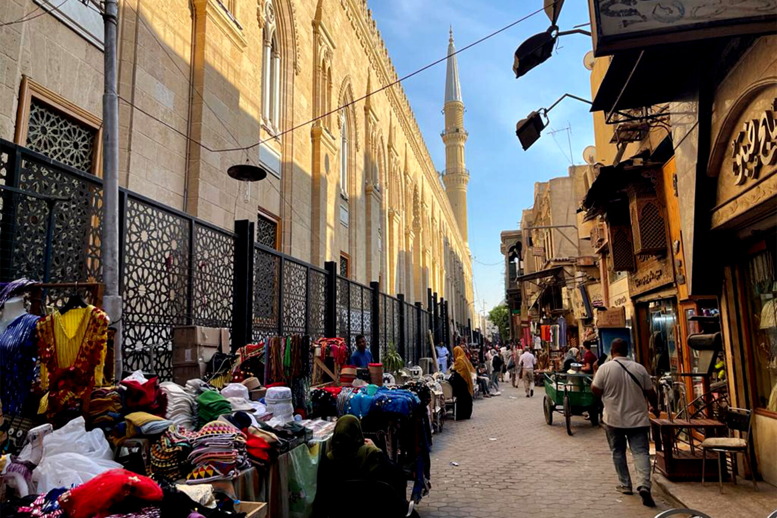 خبراء بلومبيرغ يراهنون على نجاة مصر دون غيرها من مصيدة الديون والأزمات ...