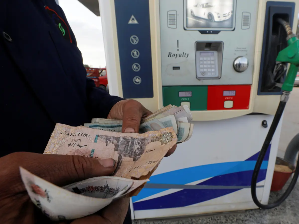 أسعار الكهرباء والبنزين في مصر على موعد جديد مع الغلاء في يناير المقبل ...
