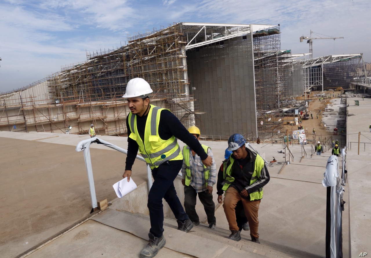 خبراء يحذرون: هروب جماعي للمستثمرين من مصر قادم إذا لم تتصرف الحكومة ...